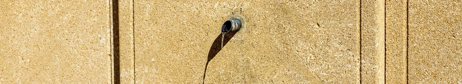 La « source sulfureuse » - Parc naturel régional du Luberon